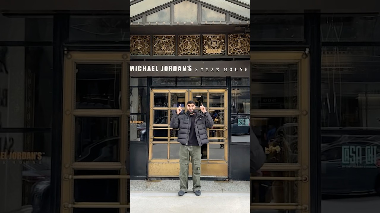 Is Micheal Jordan’s Restaurant Actually Good