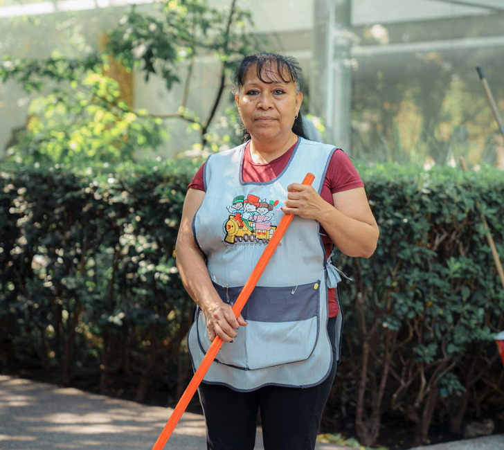 15 moments that show kindness is quiet but changes everything