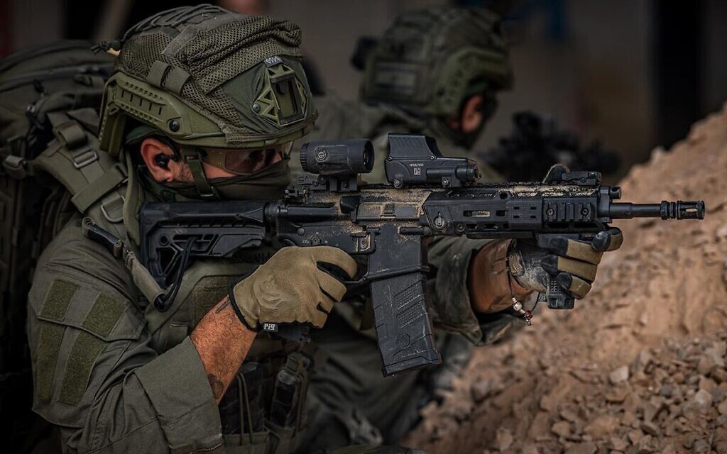 Thousands of Israeli-made rifles distributed to local emergency ...