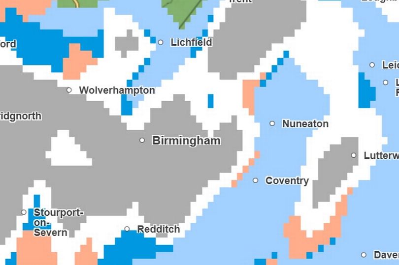 UK snow maps show Storm Goretti to dump 30cm on Birmingham and West ...