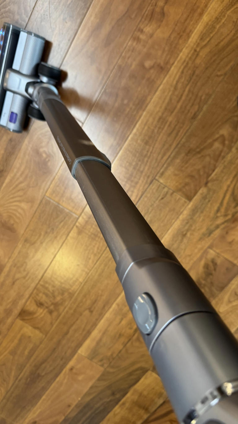 Recensione Narwal V40 Station, la scopa elettrica con base autosvuotante per ambienti enormi