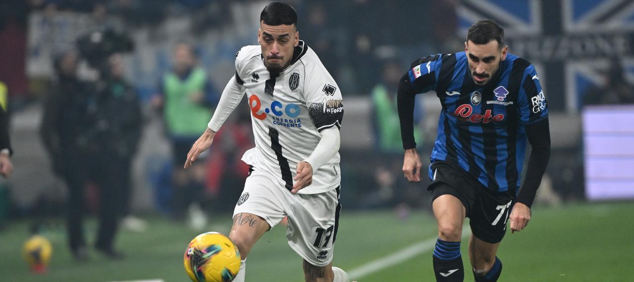 Affare fatto con Emanuele Adamo. L’esterno destro arriva dal Cesena. In ...