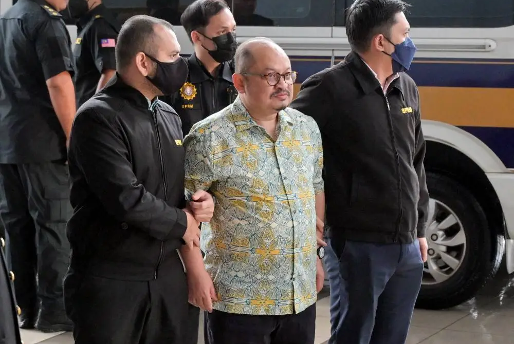 Shamsul Iskandar's five corruption cases to be tried together