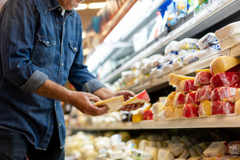 5 Boomer-Spartricks, die dir beim Einkaufen hunderte Euro sparen können