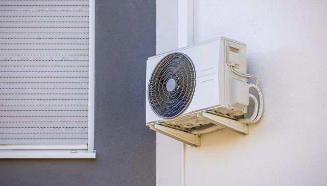 Homeowner searches for advice after HVAC company dares them to sue over ...