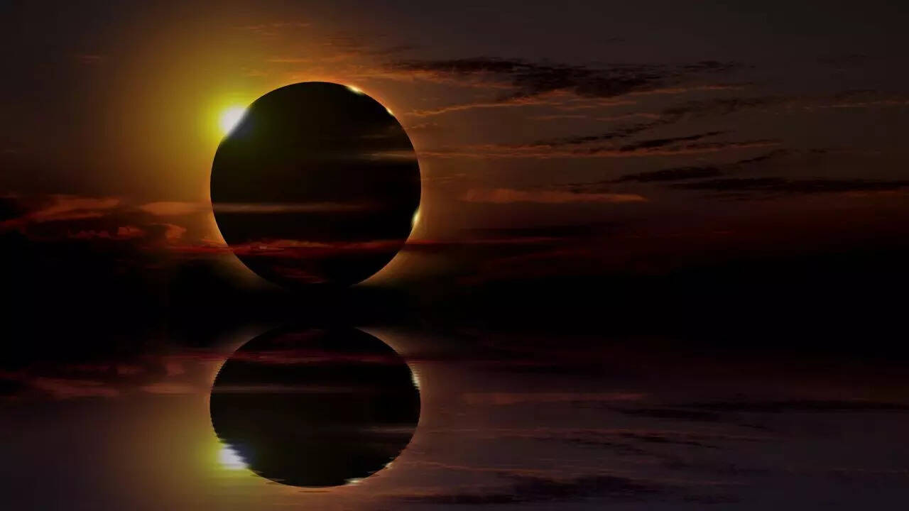 Annual solar eclipse 2026: What February’s ‘ring of fire’ eclipse is ...