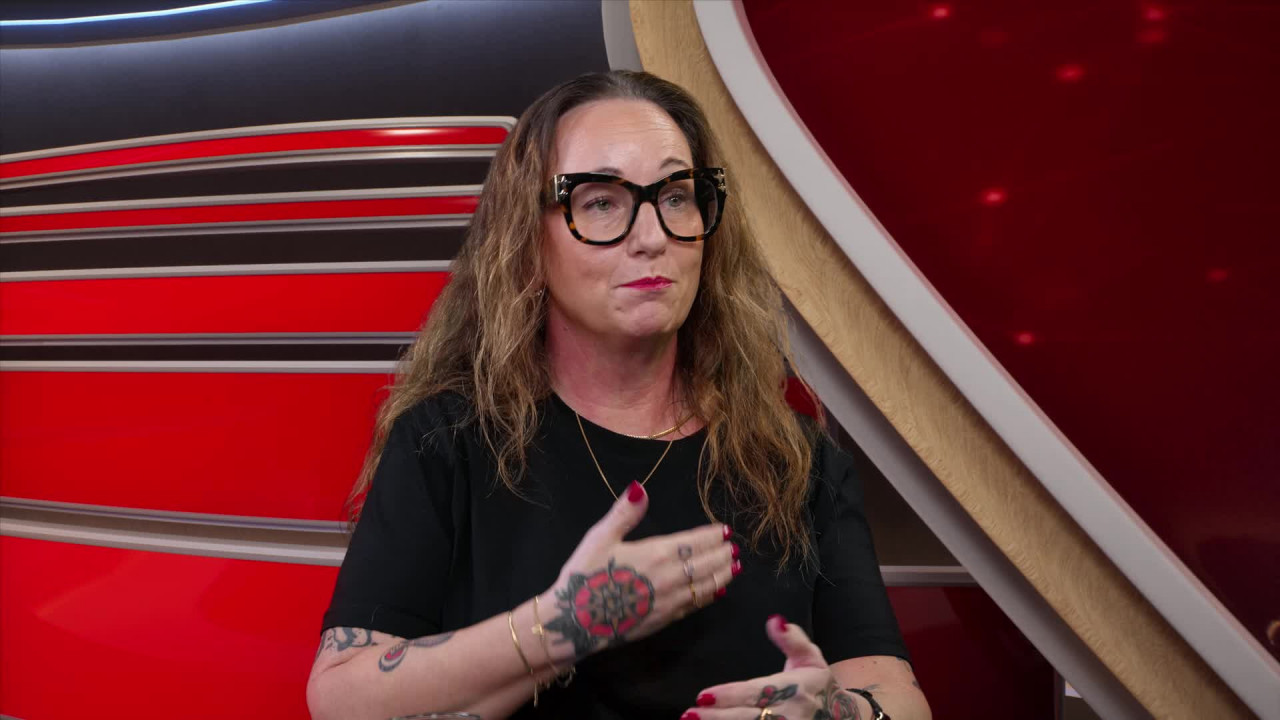 Nya momsen stoppar bilbyten: "Bör vända oss till Norge"