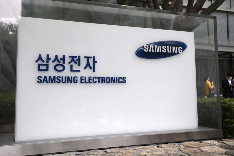 Samsung Guides to Record Profit. That’s Good News for Micron Stock.