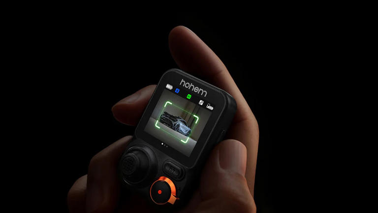 This gimbal holds everything from mirrorless to compacts with a screen ...