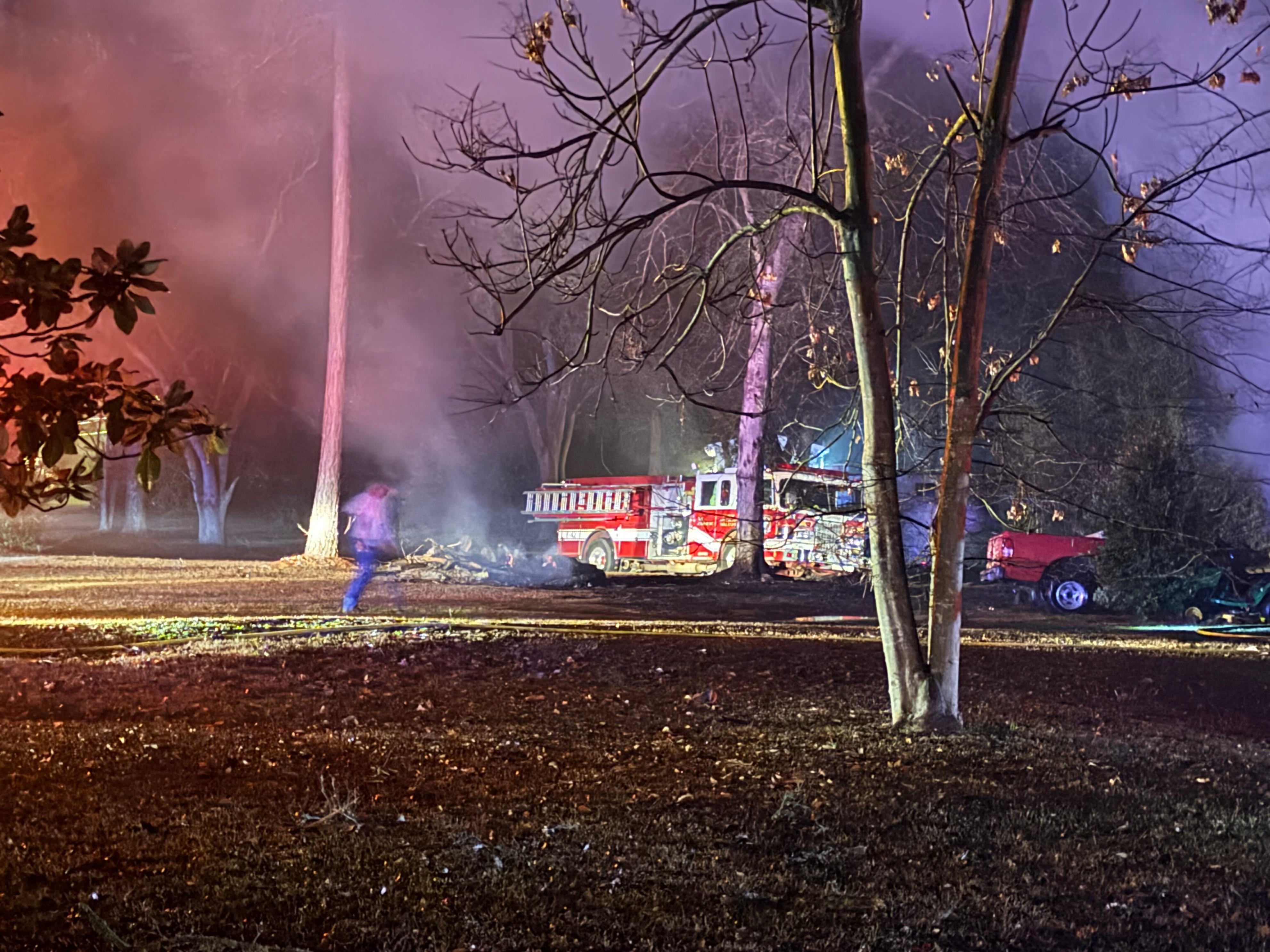 Update: 1 dead in Edison house fire