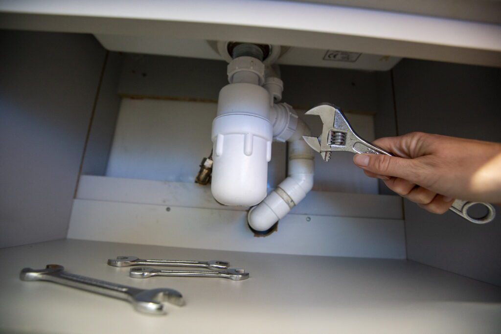 Water leaks cost UK homes £700m a year