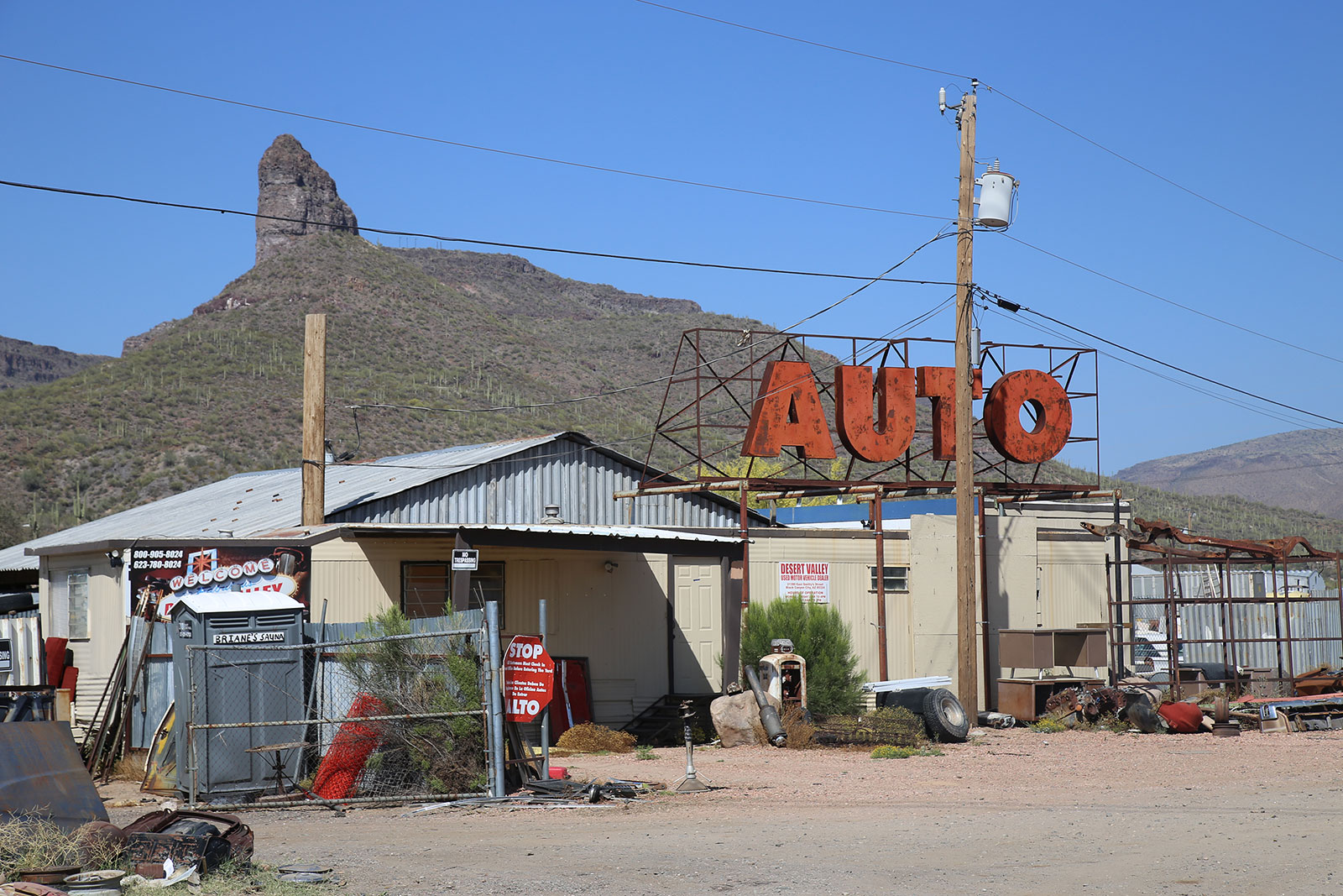 The junkyard discoveries of Black Canyon, Arizona