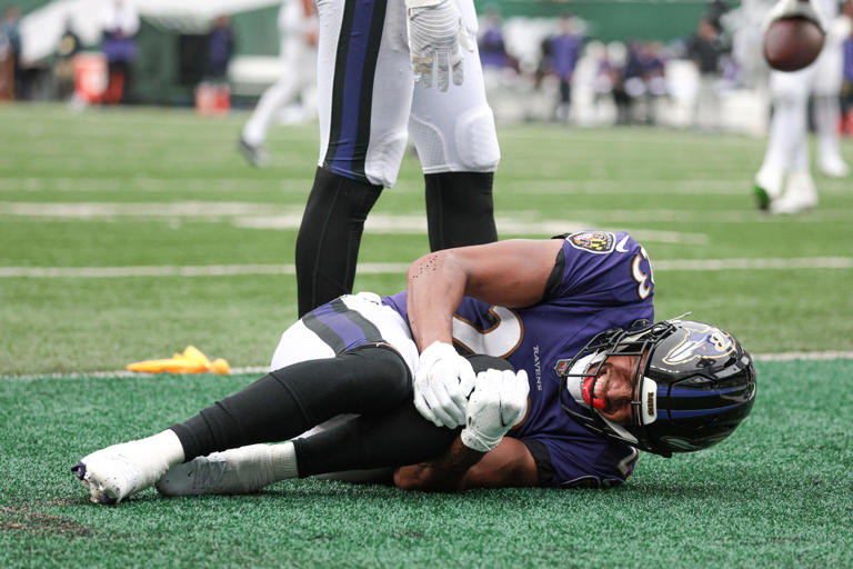 NFL stadiums sack turf for 2026 World Cup. Players wish grass would stay