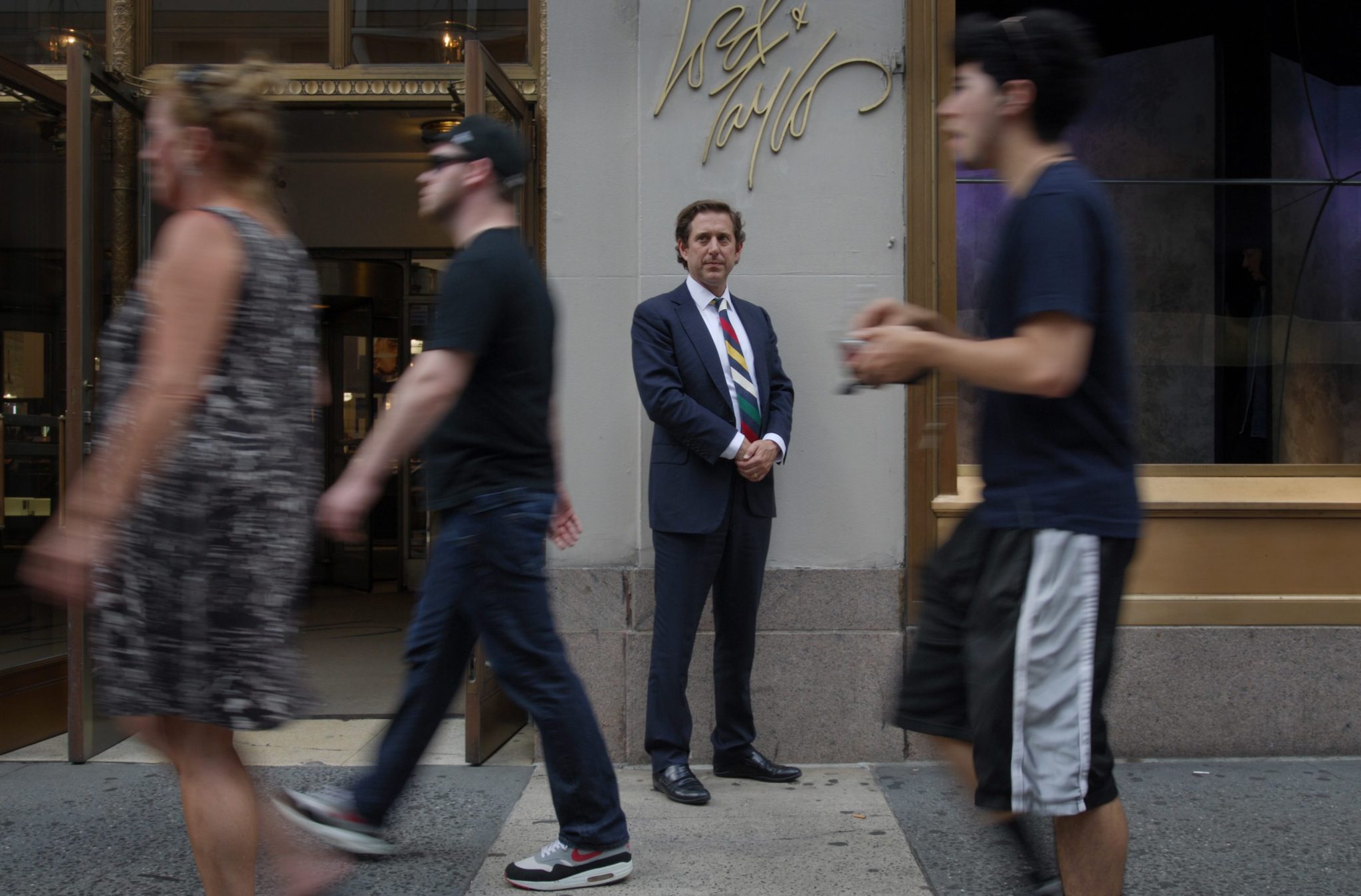 Saks Global’s near bankruptcy is the result of risky dealmaking—and a ...