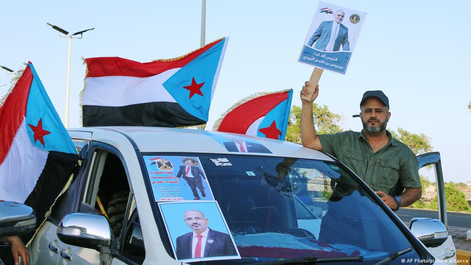 Saudi Arabia says UAE smuggled out Yemen separatist leader