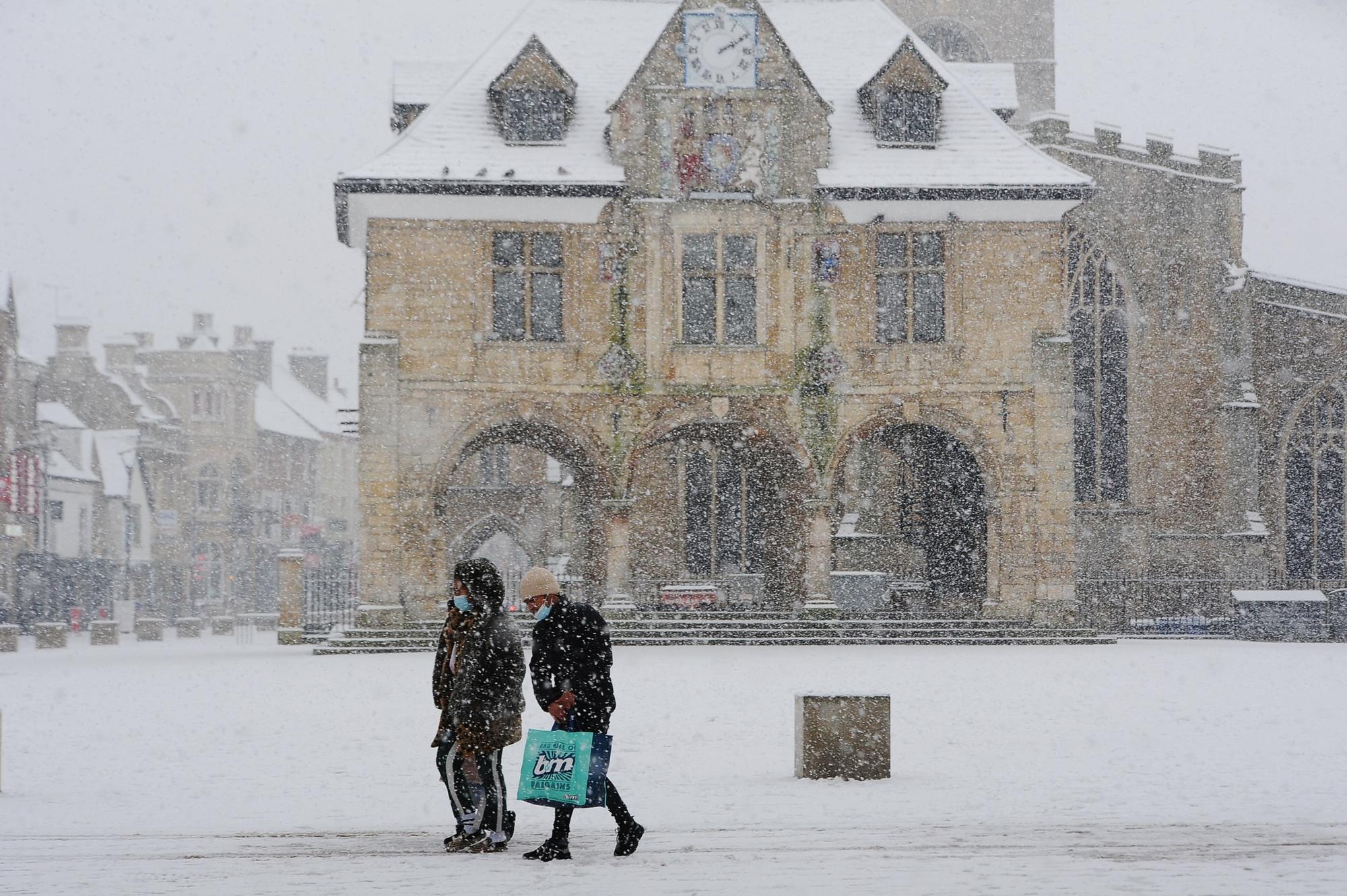 Snow in Peterborough: Weather warnings in place for rain and snow in ...