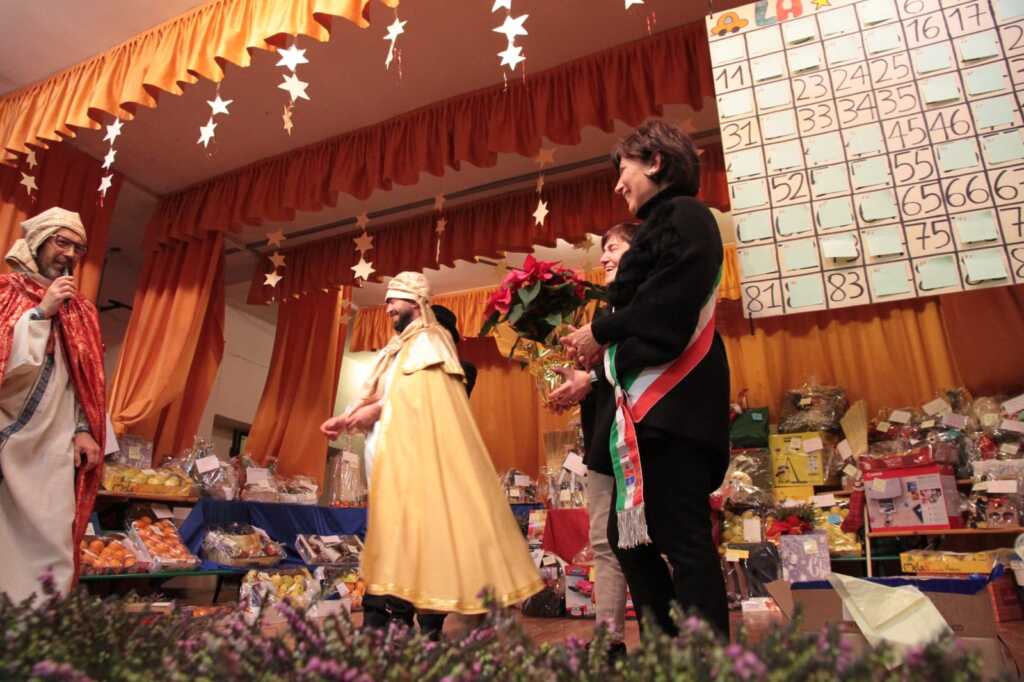 Colle Brianza: grande partecipazione alla tombolata della vigilia dell ...