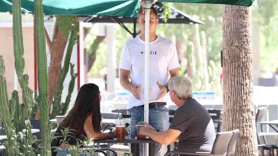 Flirting with college girls’ moms went completely off script