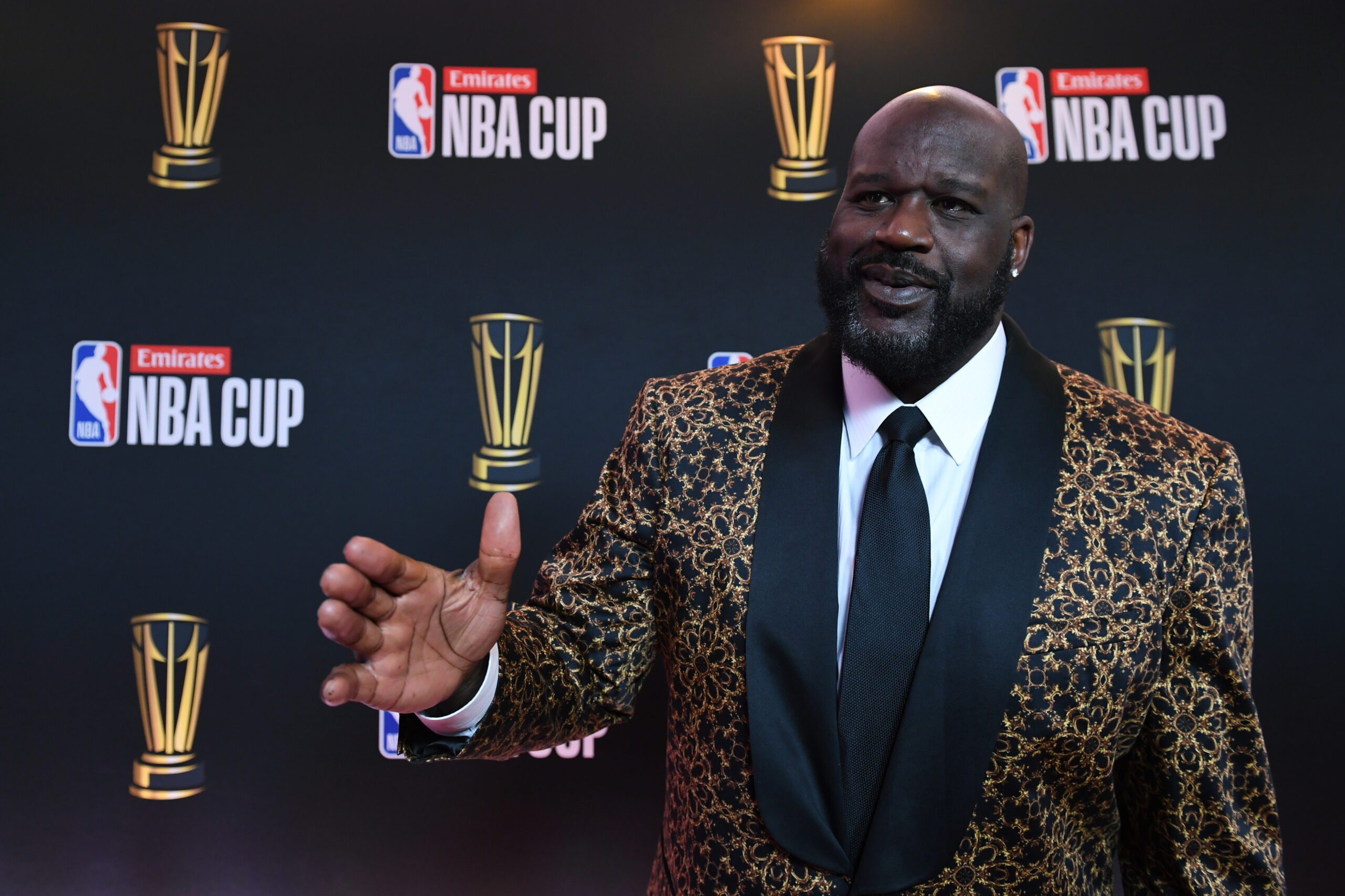 Shaquille O’Neal gets new custom Range Rover after first $180K theft