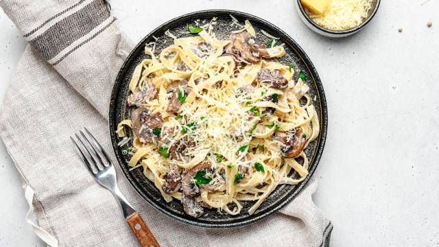 De choco, bacalhau ou seitan: 3 receitas de feijoadas bem criativas