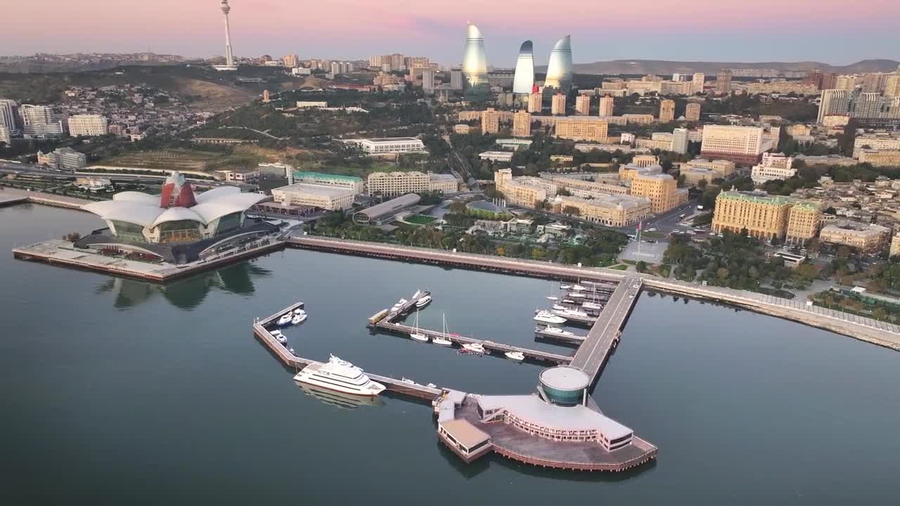 La beauté de la mer Caspienne révélée par de superbes images prises par ...