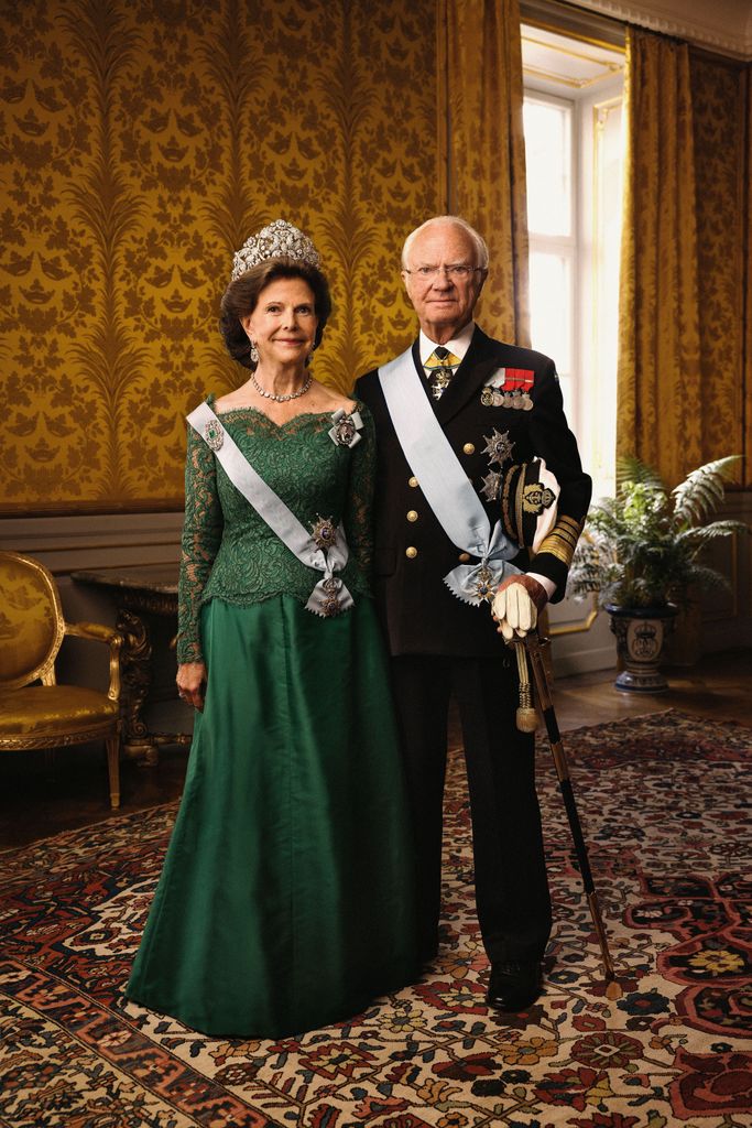 King Carl XVI Gustaf and tiara-clad Queen Silvia release new portraits ...