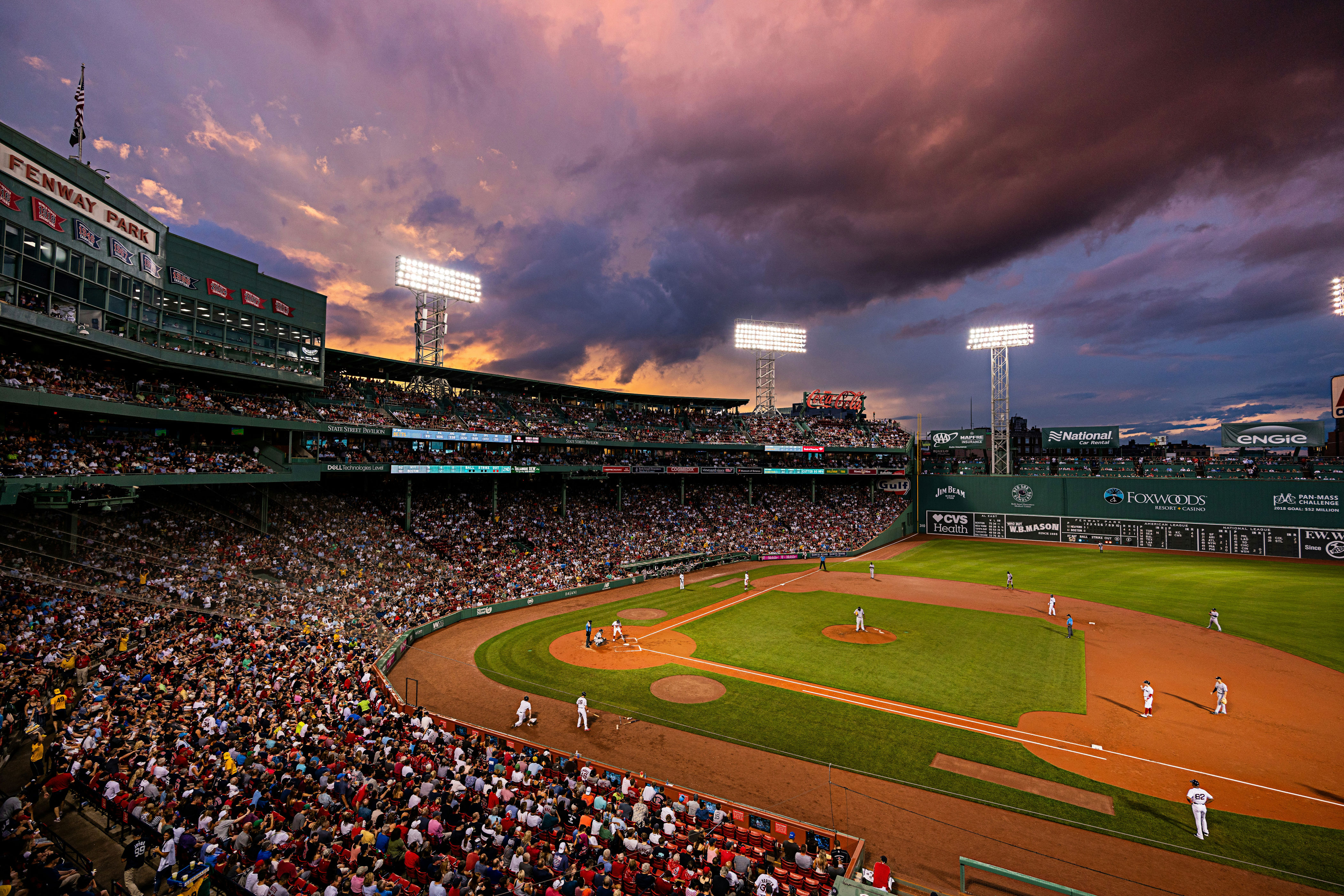 5 of the oldest pro sports stadiums in the US