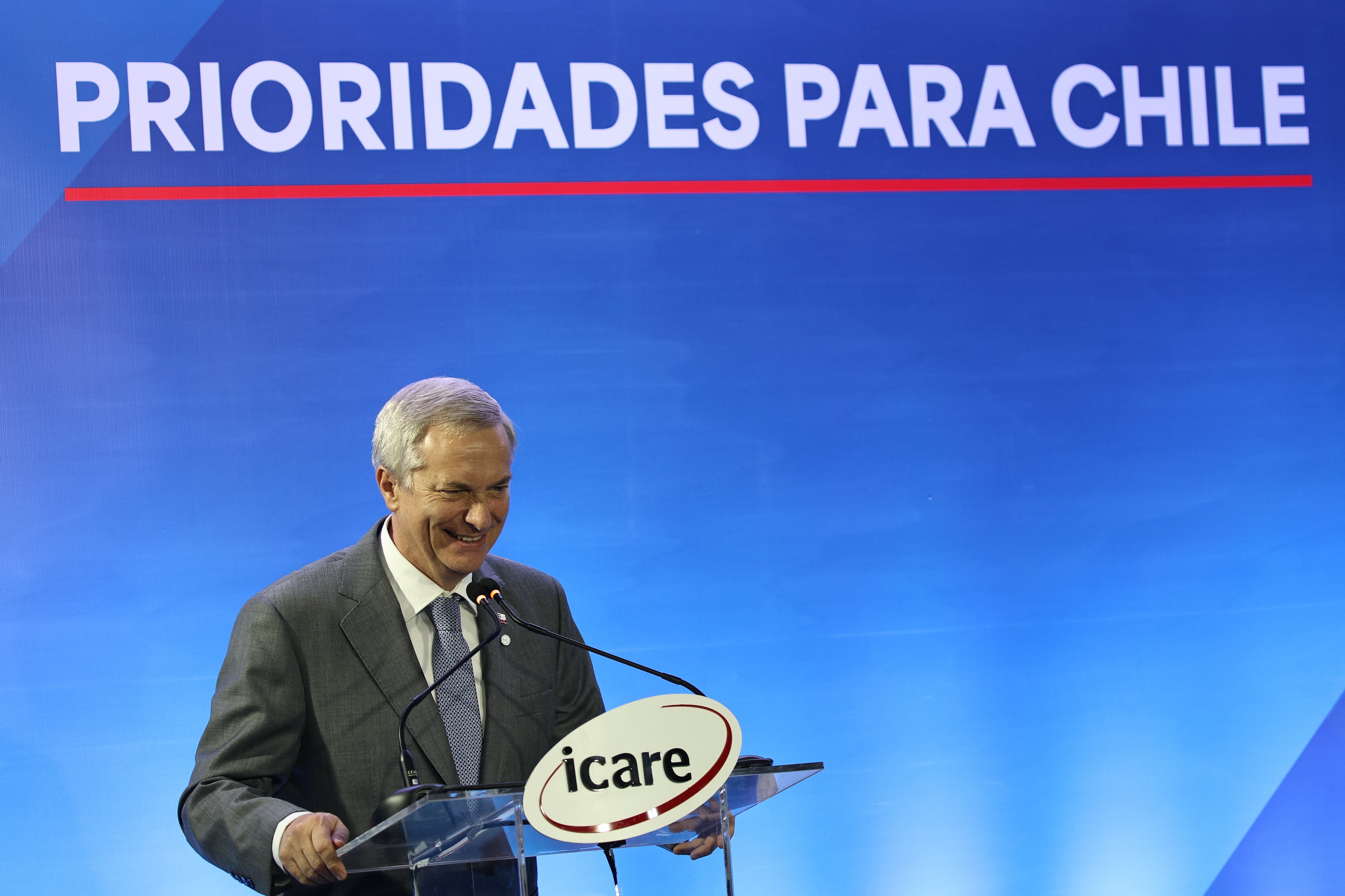 Kast delinea las prioridades de su gobierno ante los privados, hace ...