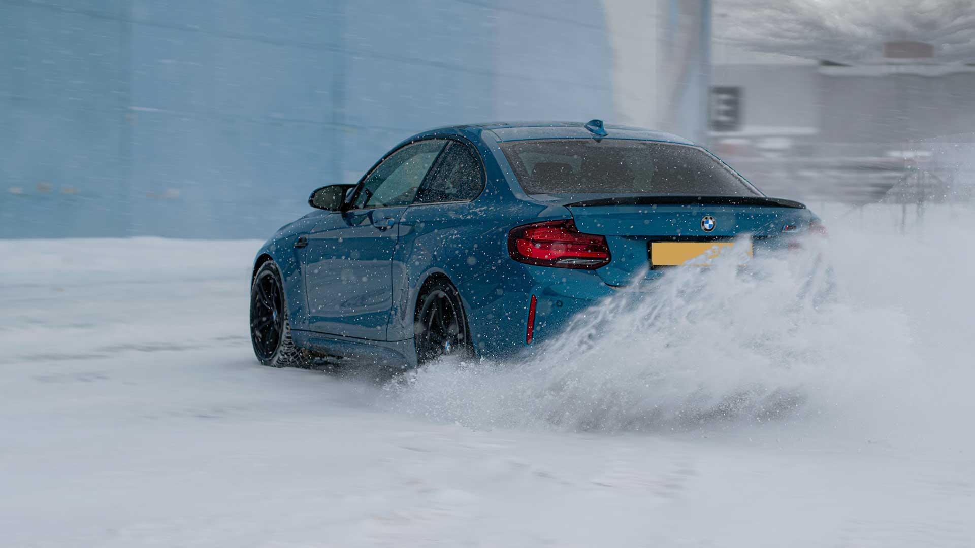 Sneeuwstorm des doods komt naar Nederland: 'Sneeuwduinen van 2 meter hoog'