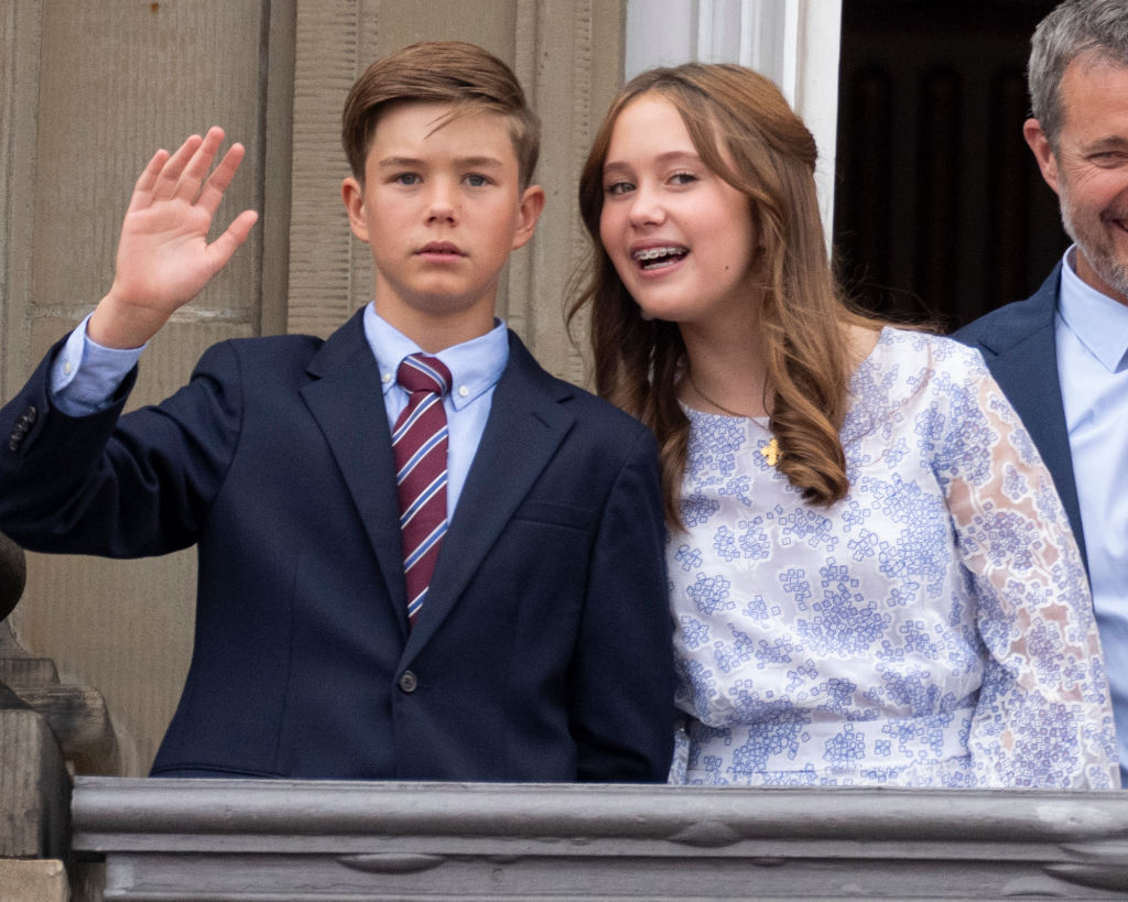 Deense prins Vincent en prinses Josephine vieren vijftiende verjaardag ...