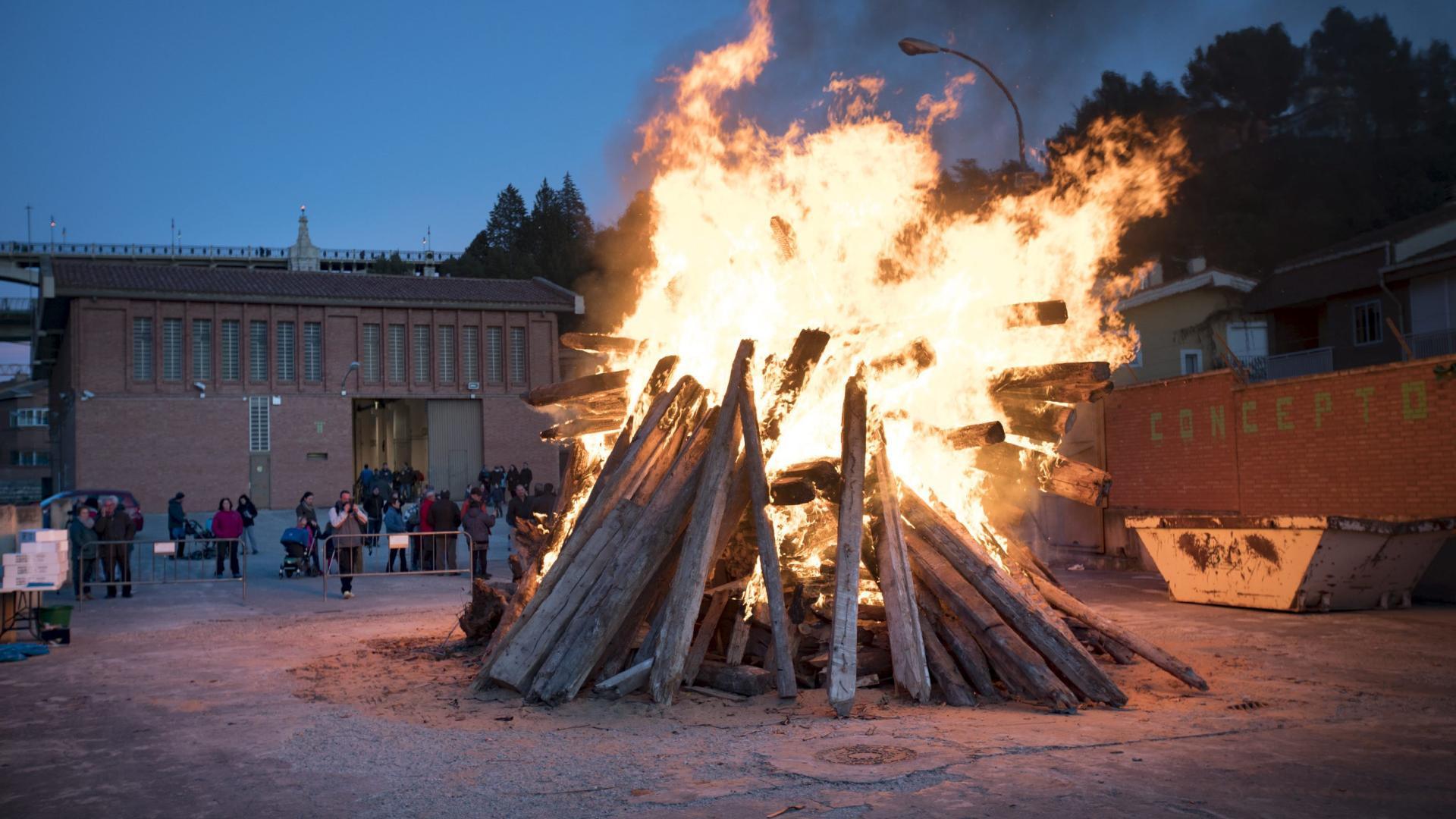 Cuándo se celebran las hogueras de San Antón en Teruel este 2026