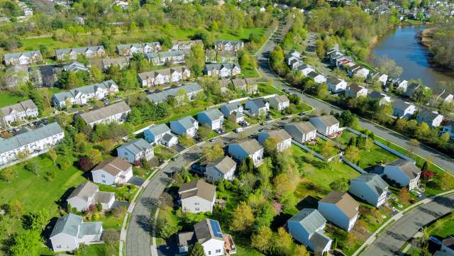 Homeowner details nightmare situation after discovering HOA's ...