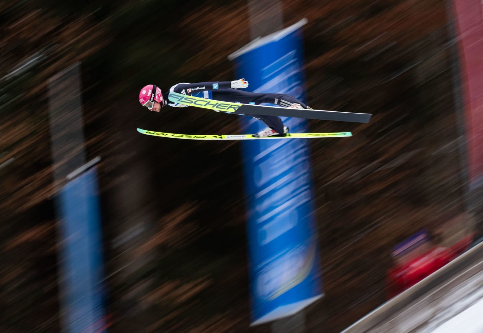 German ski jumpers Hoffmann and Raimund to miss weekend events