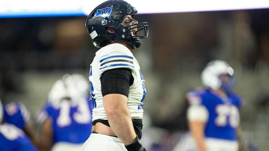 Nebraska football offers Iowa Western defensive tackle