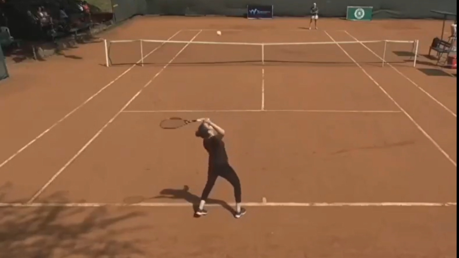 Watch: Who is the tennis star who double faulted 20 times in bizarre 37 ...
