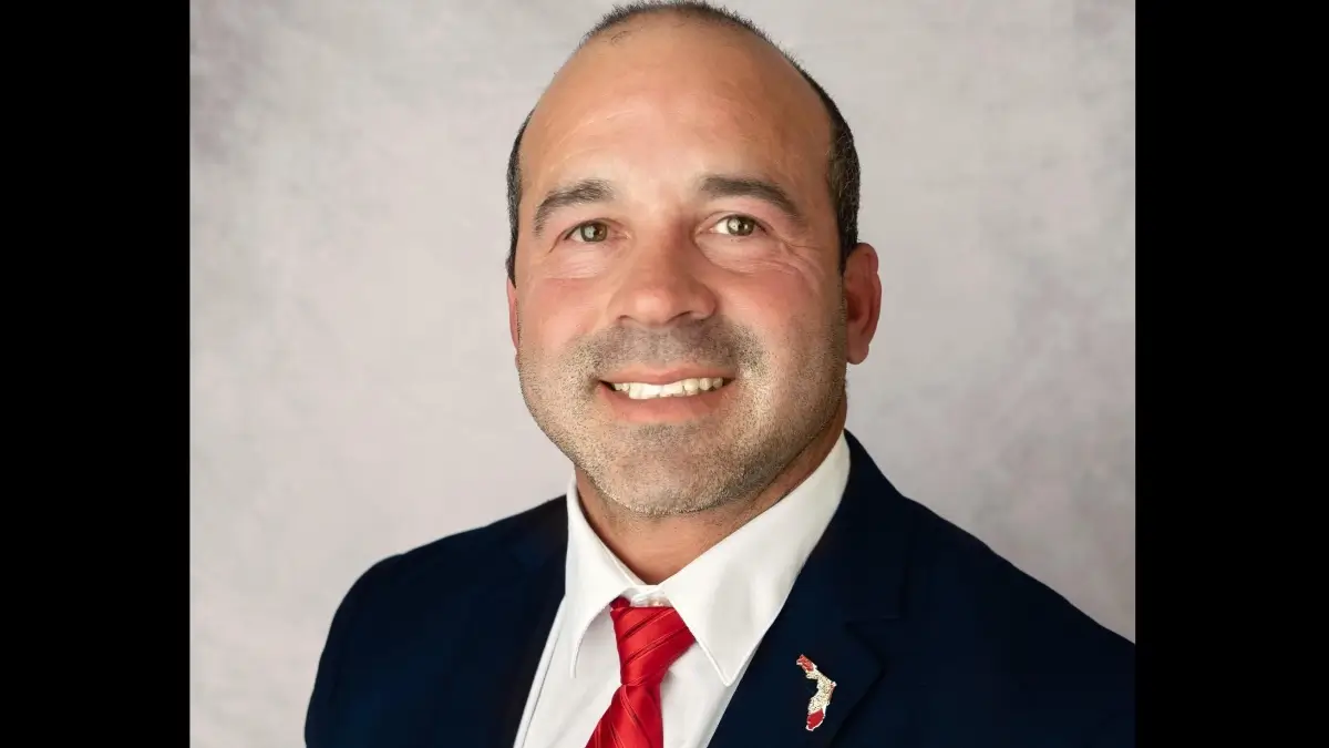 ‘Why would I want to be around them?’: Florida school board member’s ...