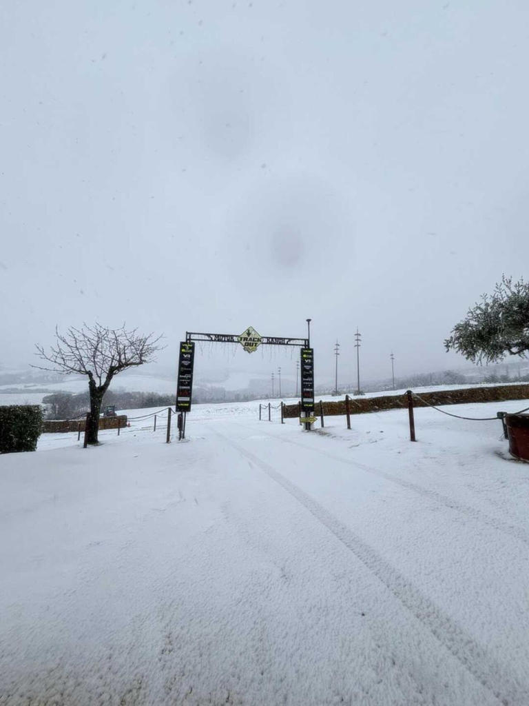 Italia sotto la neve: Imola, Misano e Mugello imbiancati, anche il ...