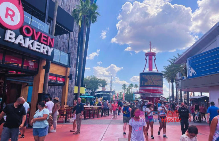 Red Oven Pizza Bakery: The #1 pizza spot at Universal CityWalk for a ...