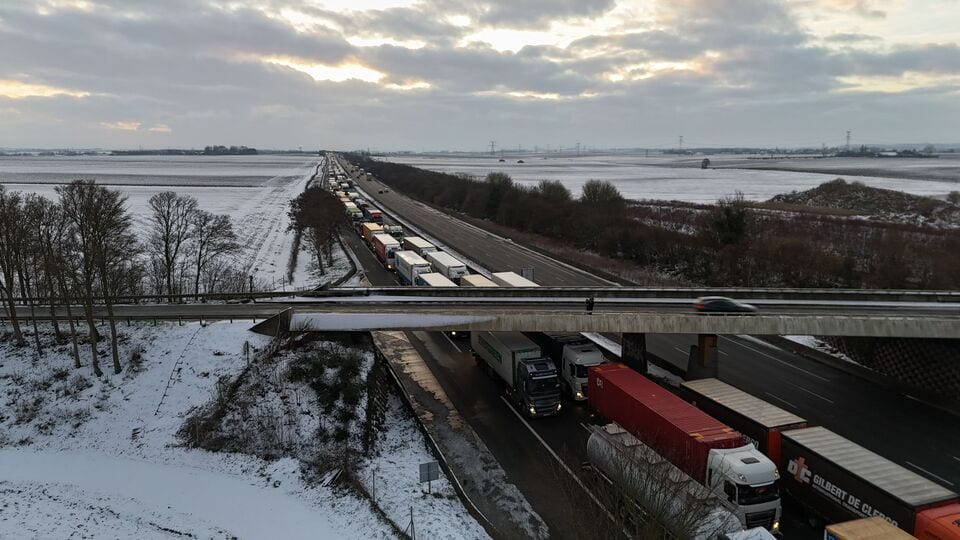 UK weather alert: Met Office issues amber warning as Storm Goretti ...