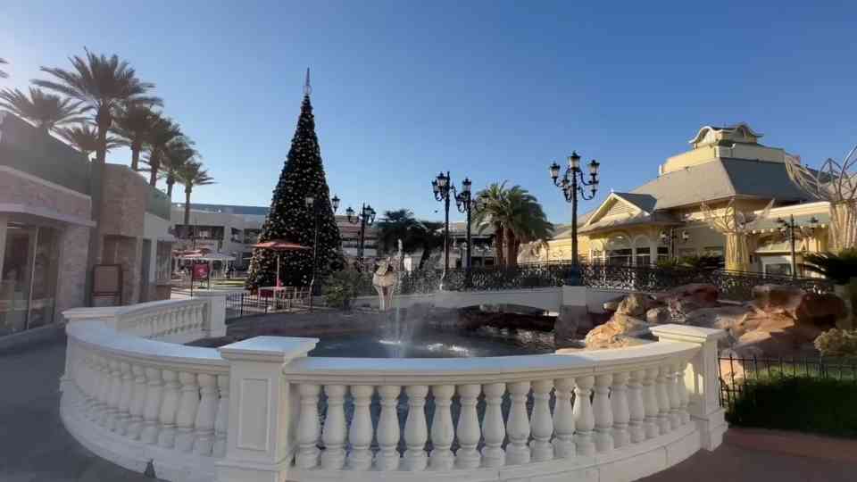 How this land use affects walkability and local economy