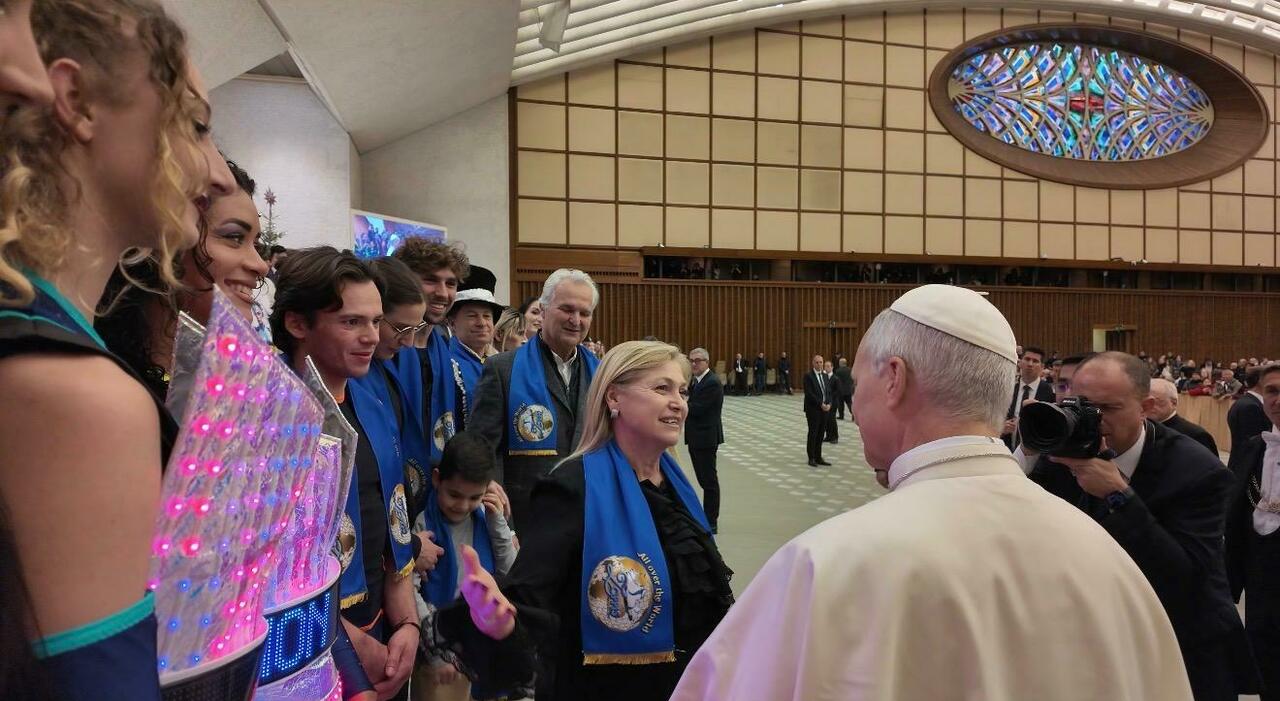 "Voi date felicità al mondo". Queste le parole di Papa Leone XIV dopo l ...