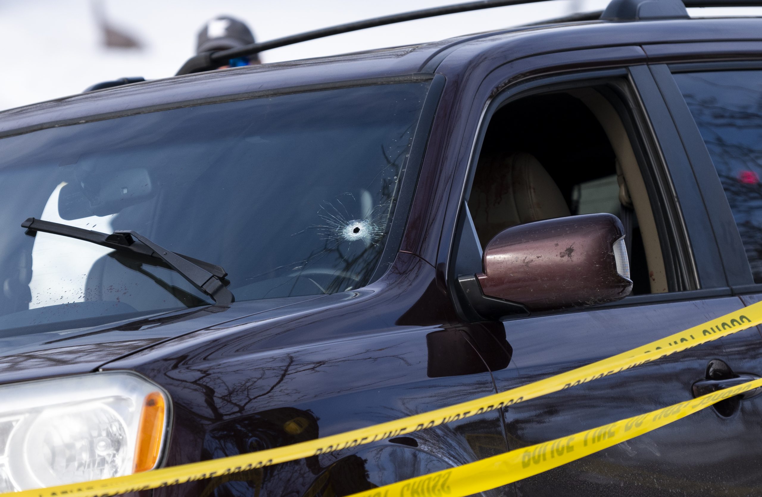 Agente dell'ICE uccide una donna a Minneapolis