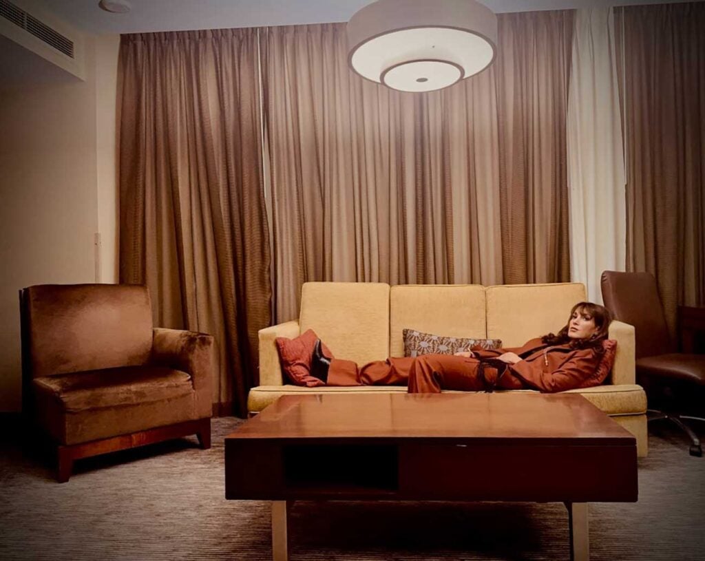 Jennifer Beals (62) looks beautiful 43 years after Flashdance made her ...