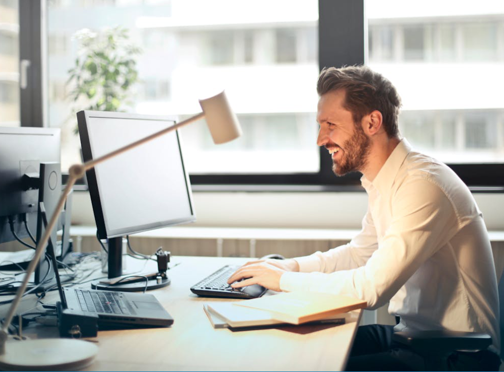 Upgrade your operating system and your skills with a Windows 11 Pro ...