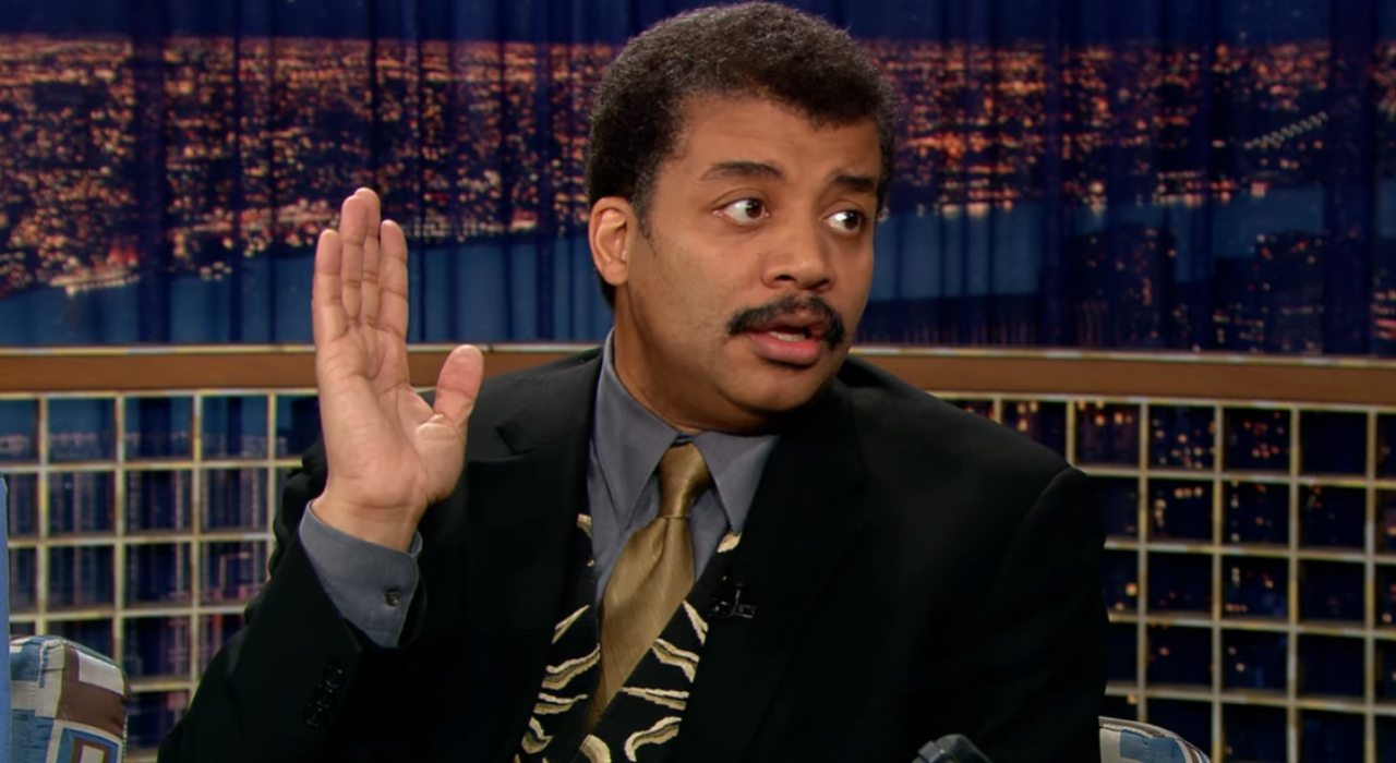 Neil deGrasse Tyson explains why falling into a black hole would be his ...