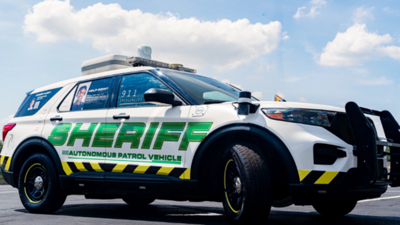 Miami’s self-driving police car can’t enforce a single law