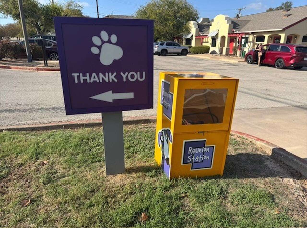 Texas shelter installs 'Reunion Stations' to reunite lost pets