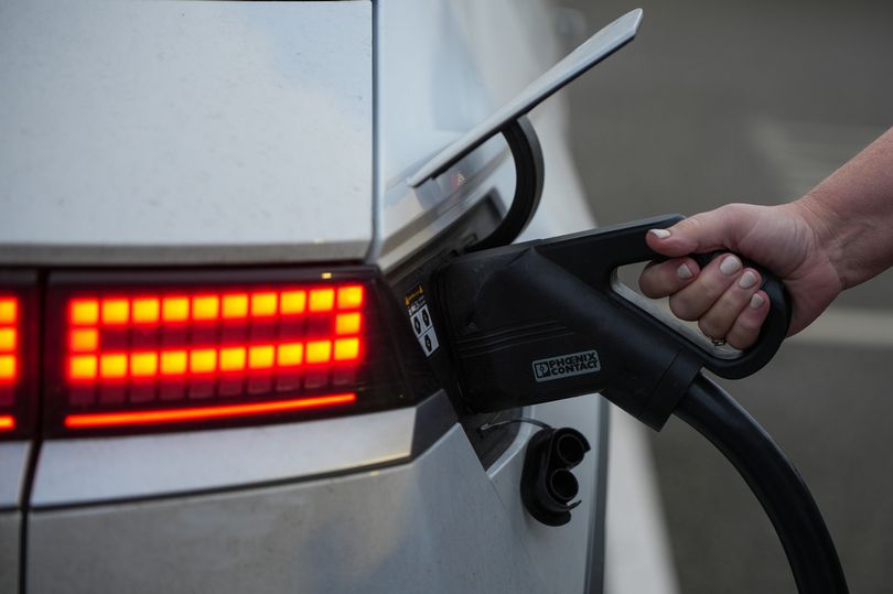 1 in 5 drivers expect to switch to an electric vehicle in 2026