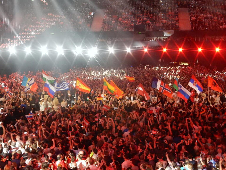 Paukenschlag: Song Contest tickets kosten bis zu 360 Euro!