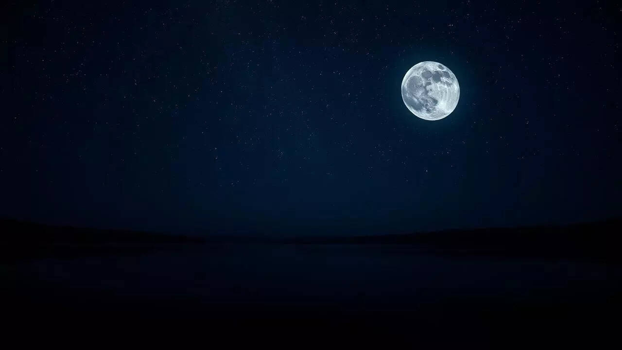 Moon phase today (January 9, 2026): A warning for 3 zodiac signs to ...